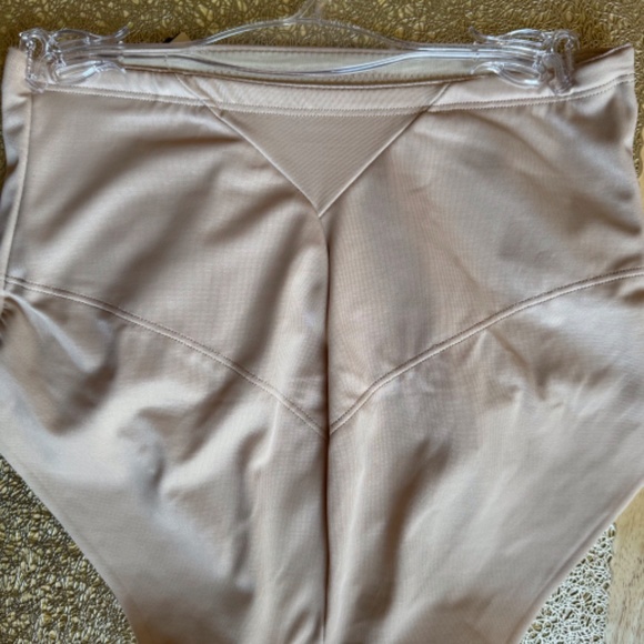 Miraclesuit | Intimates & Sleepwear | Miraclesuit Real Smooth Extra ...